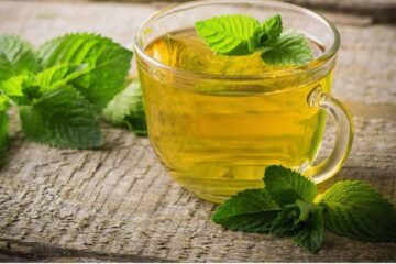 Exploring the Refreshing World of Peppermint Tea: The Best Peppermint Tea Brands - Looking To Eat