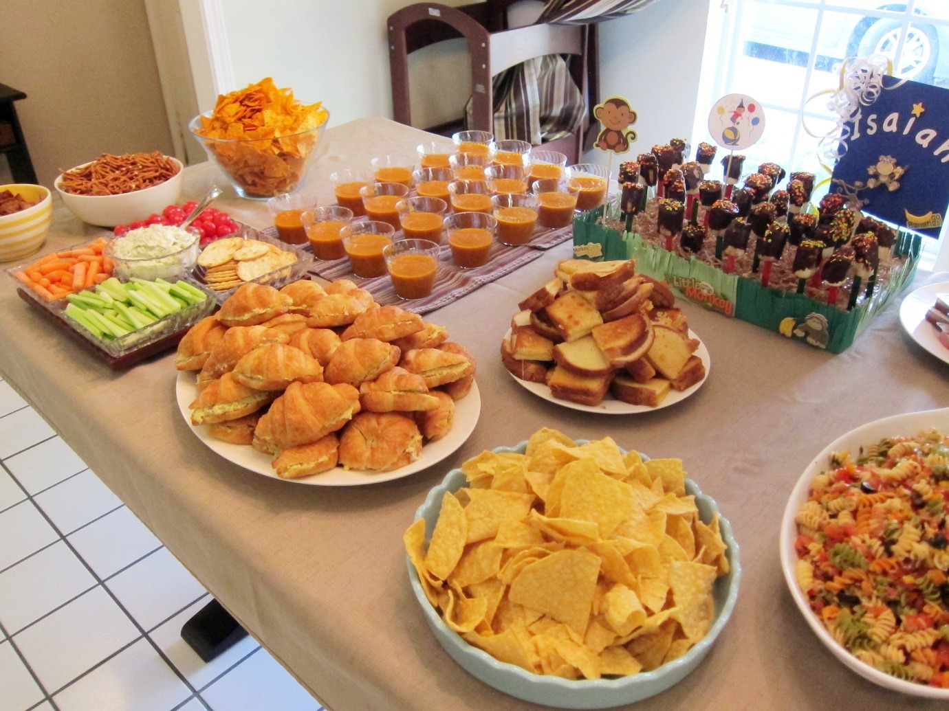 How to Plan a Memorable Birthday Party Menu with Catering Services ...